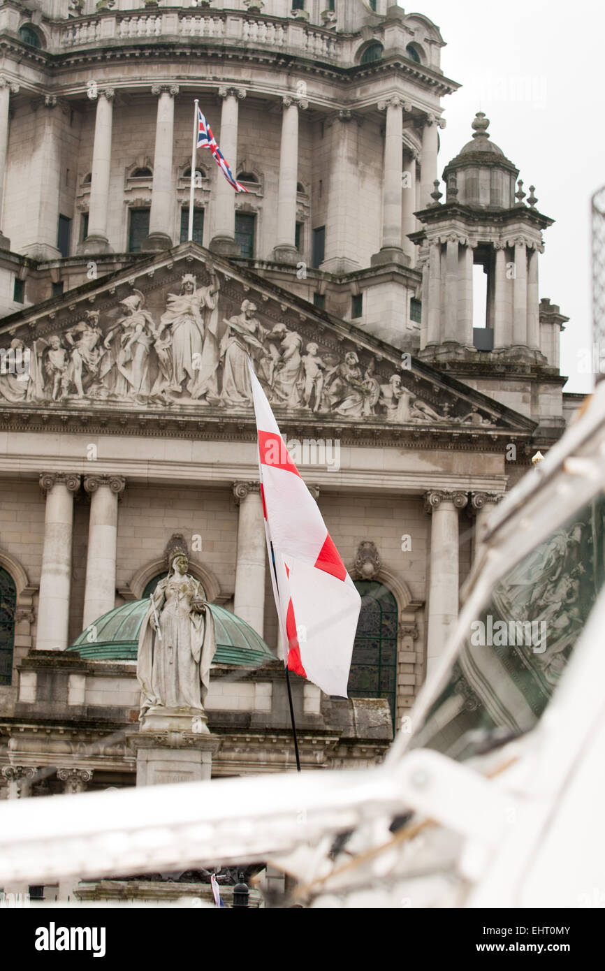 Red hand of ulster flag hi-res stock photography and images - Alamy