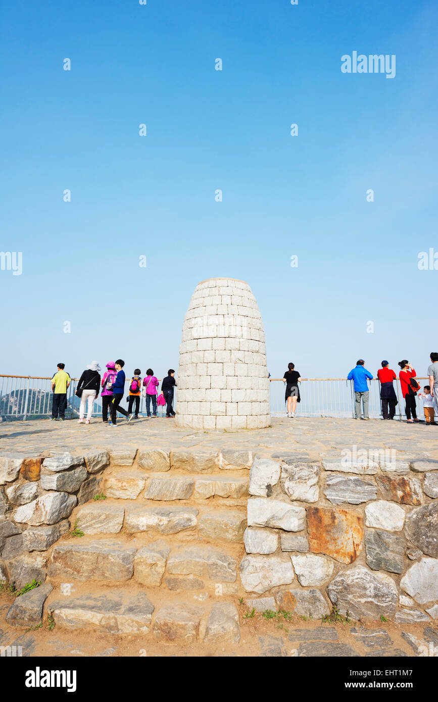 Mt inwangsan hi-res stock photography and images - Alamy
