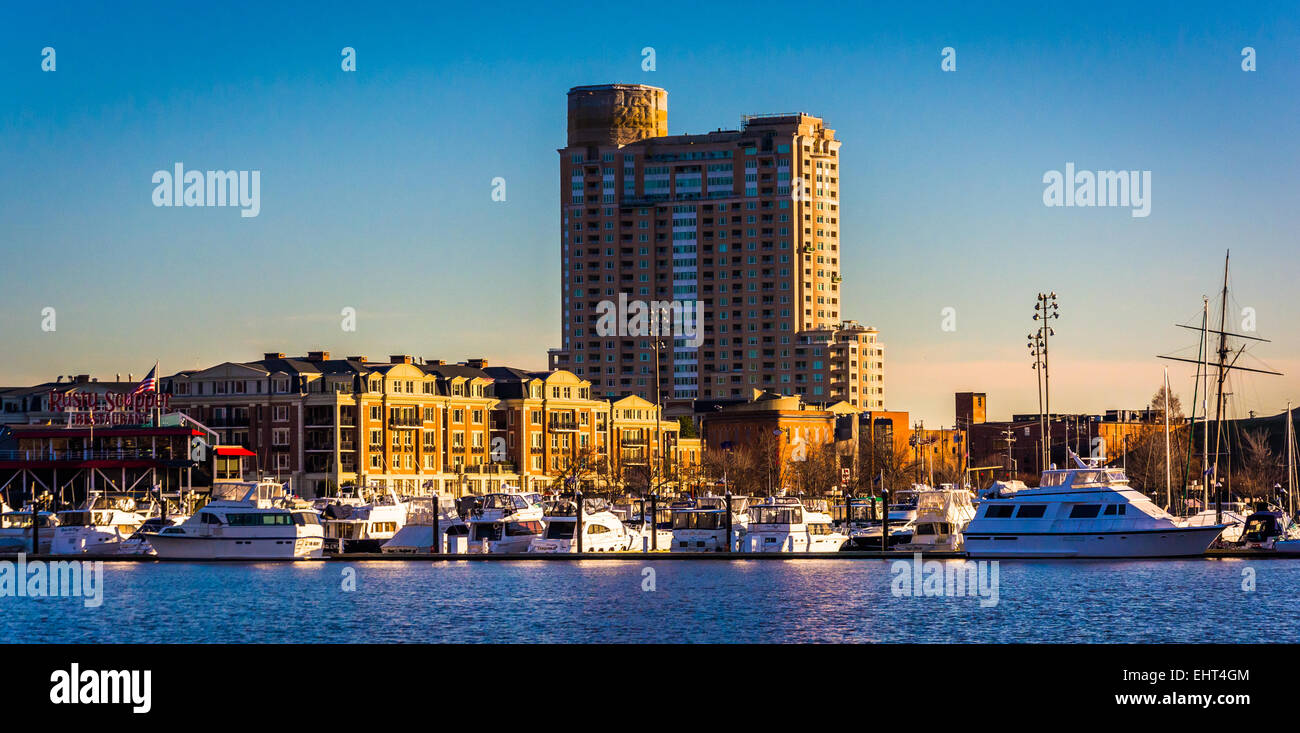 Apartment building and marina at the Inner Harbor in Baltimore ...