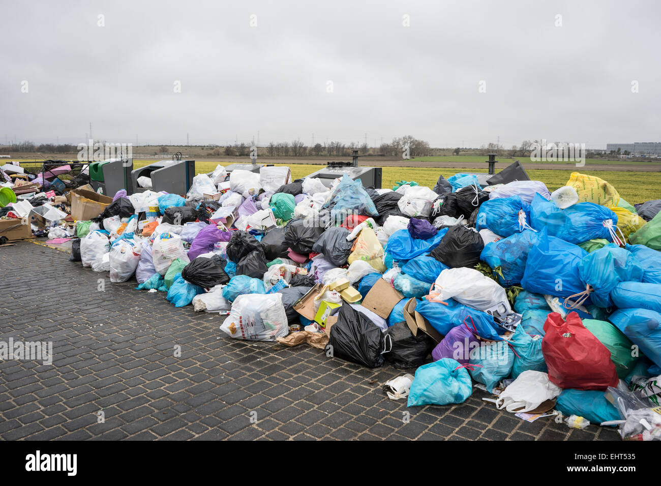 strike by municipal waste collection Stock Photo - Alamy
