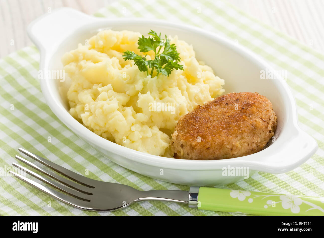 Mashed potato and fishcake Stock Photo - Alamy