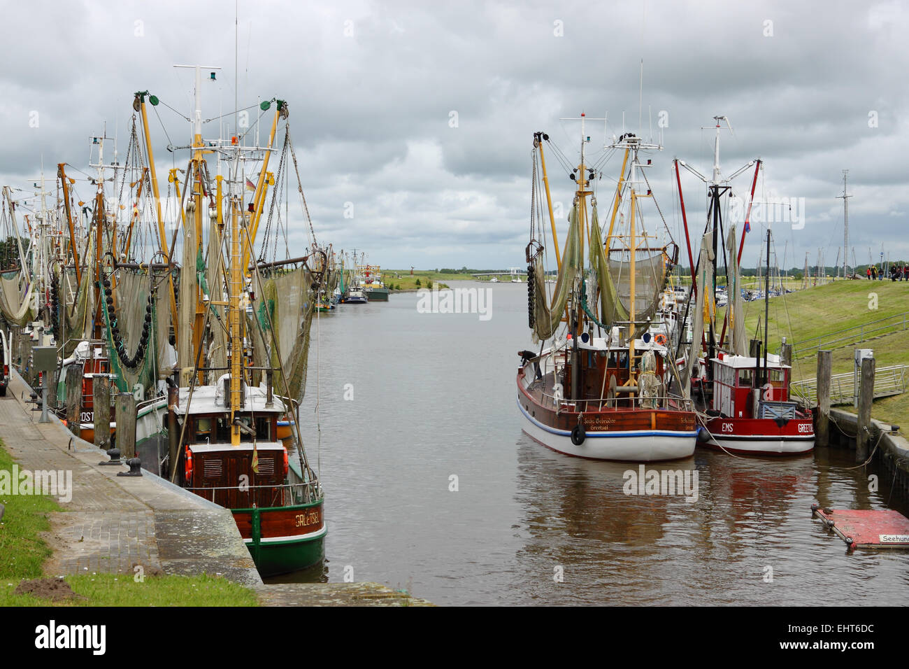 Shrimp ships hi-res stock photography and images - Alamy