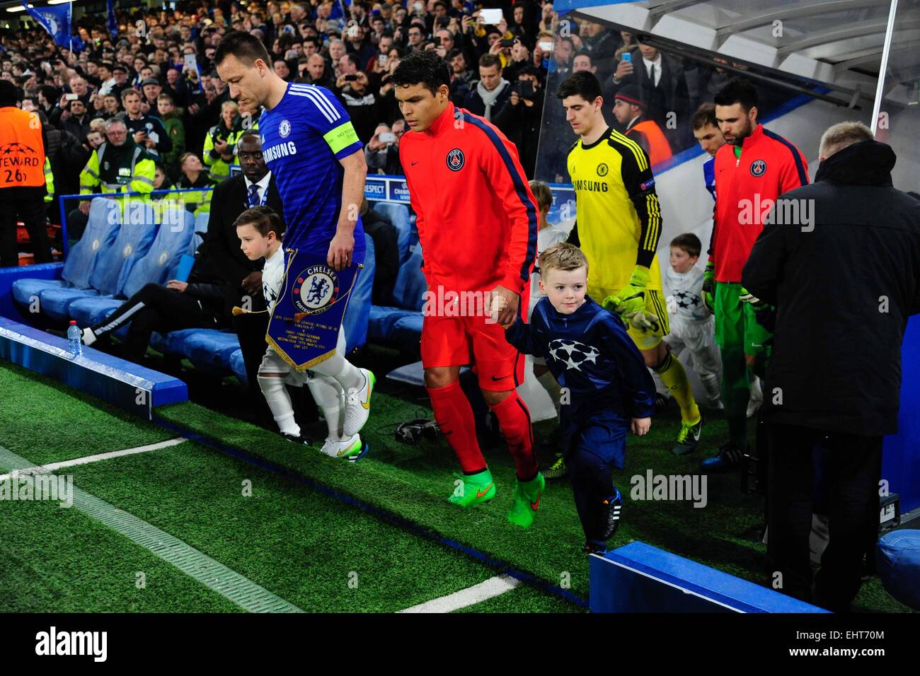 John terry chelsea champions league hi-res stock photography and images ...