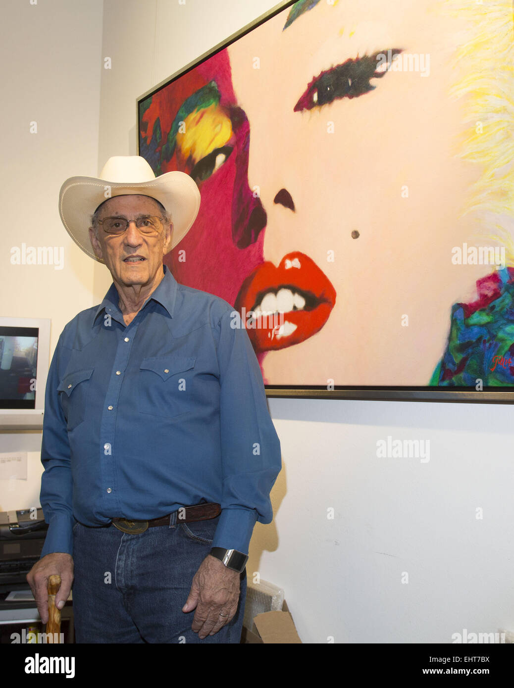 James Francis Gill opens his exhibition with 60 pictures at Udo ...