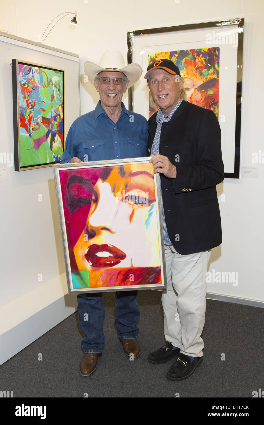 James Francis Gill opens his exhibition with 60 pictures at Udo ...