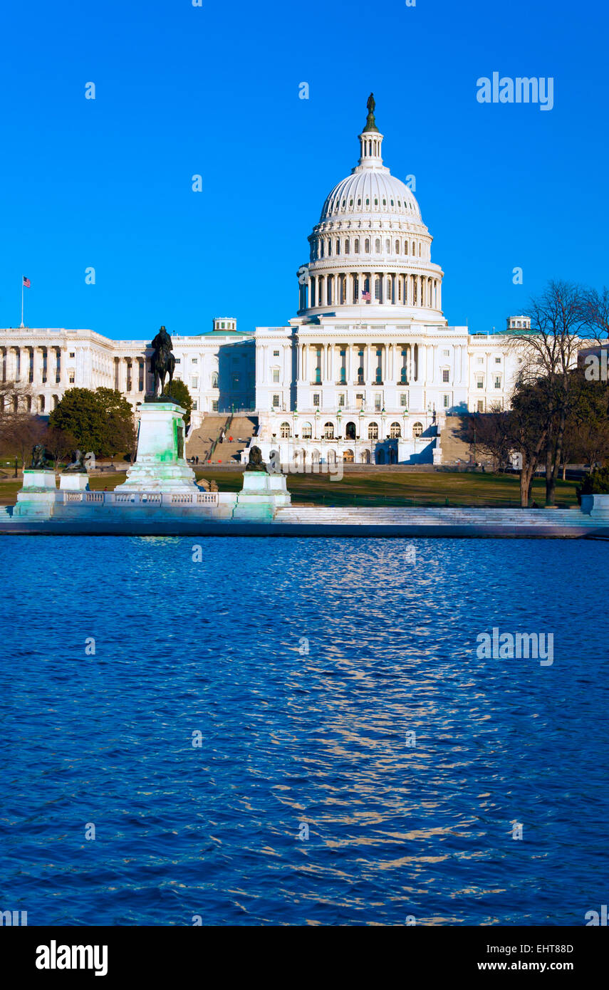 Capitol Building with clear blue sky, Washington DC, USA Stock Photo ...
