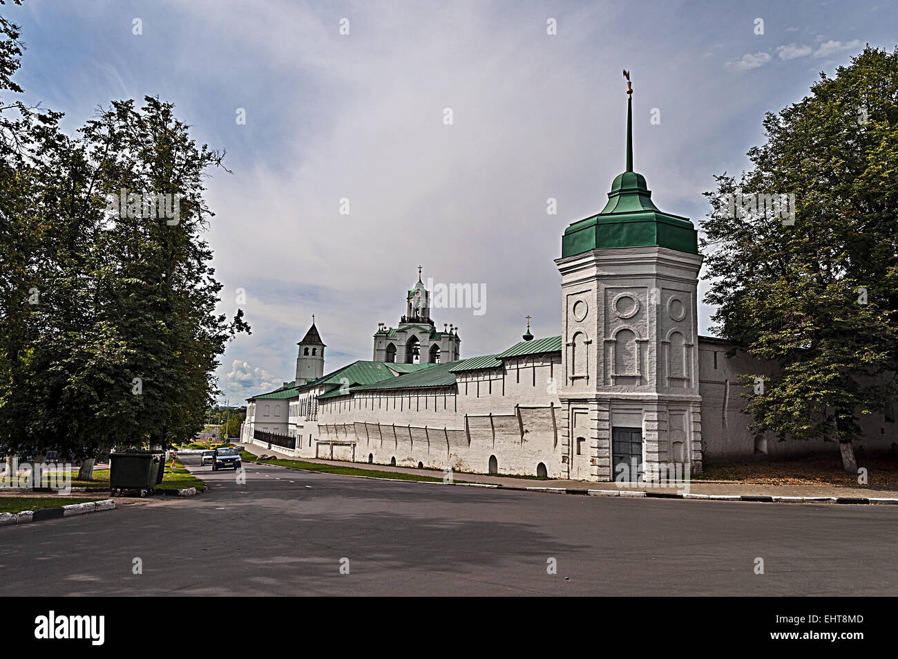 Holy Transfiguration Monastery in Yaroslavl Stock Photo - Alamy