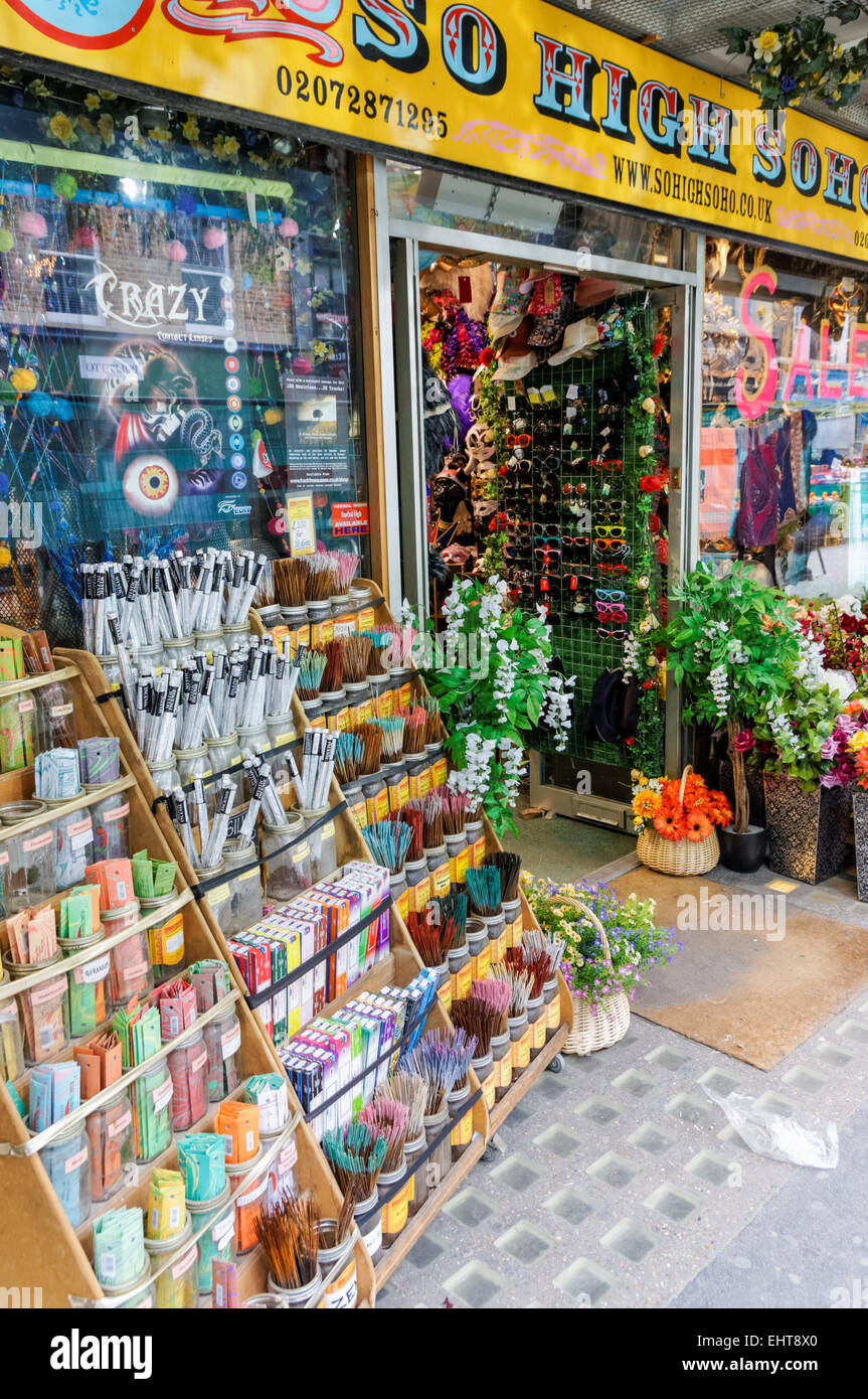 Party accessories hi-res stock photography and images - Alamy