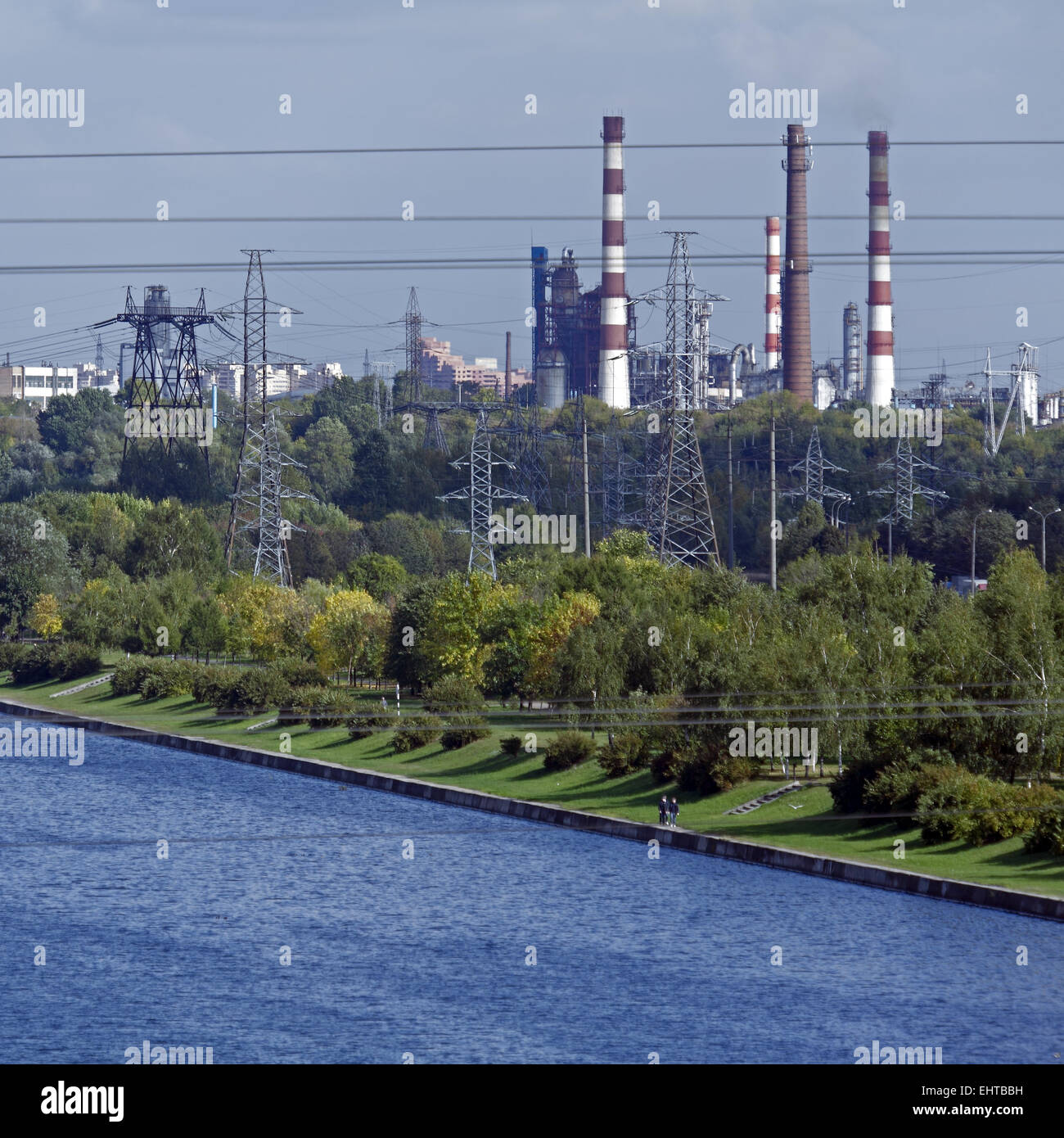 Industrial pipes of oil refinery factory in Kapotnya, Moscow Stock ...