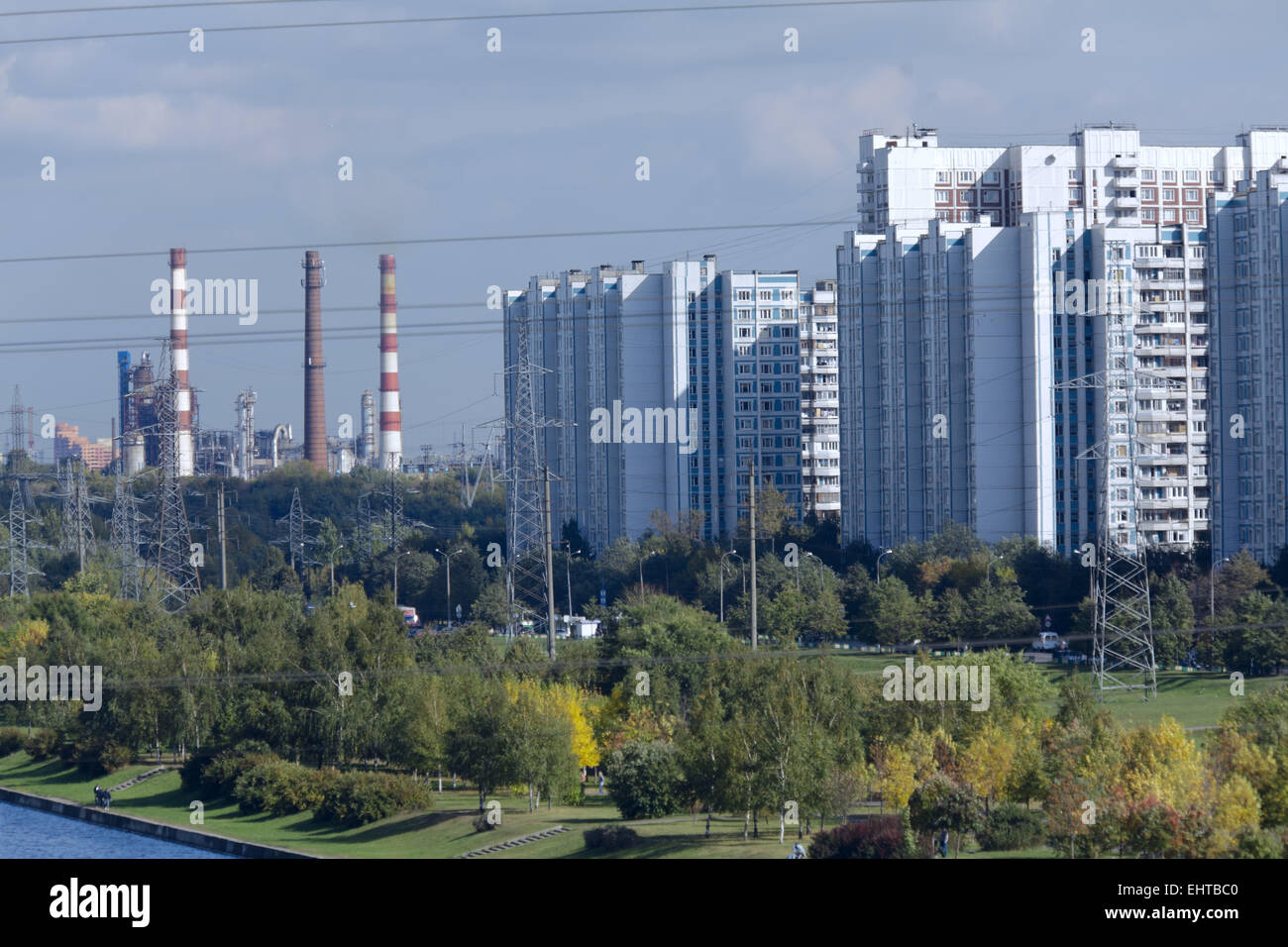 Industrial pipes of oil refinery factory in Kapotnya, Moscow Stock ...