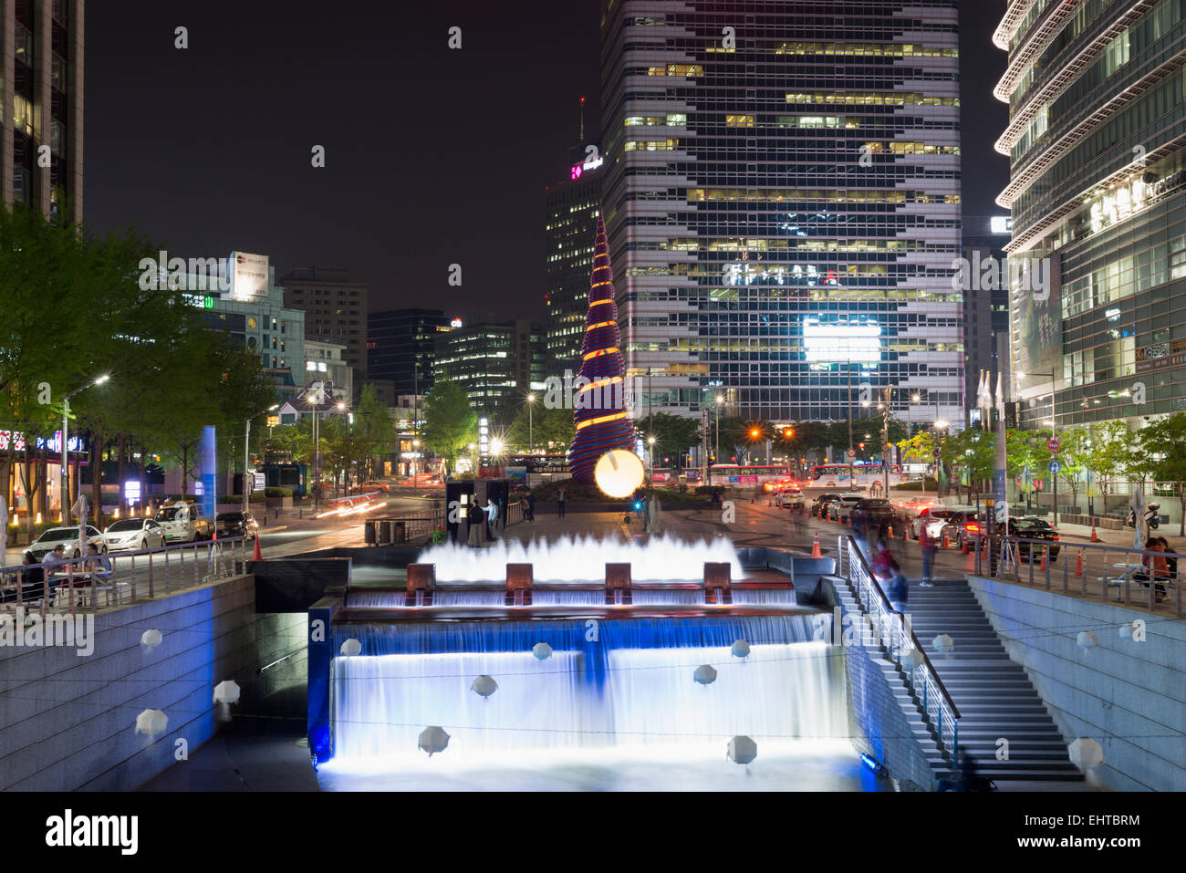South korea seoul water fountain hi-res stock photography and images ...