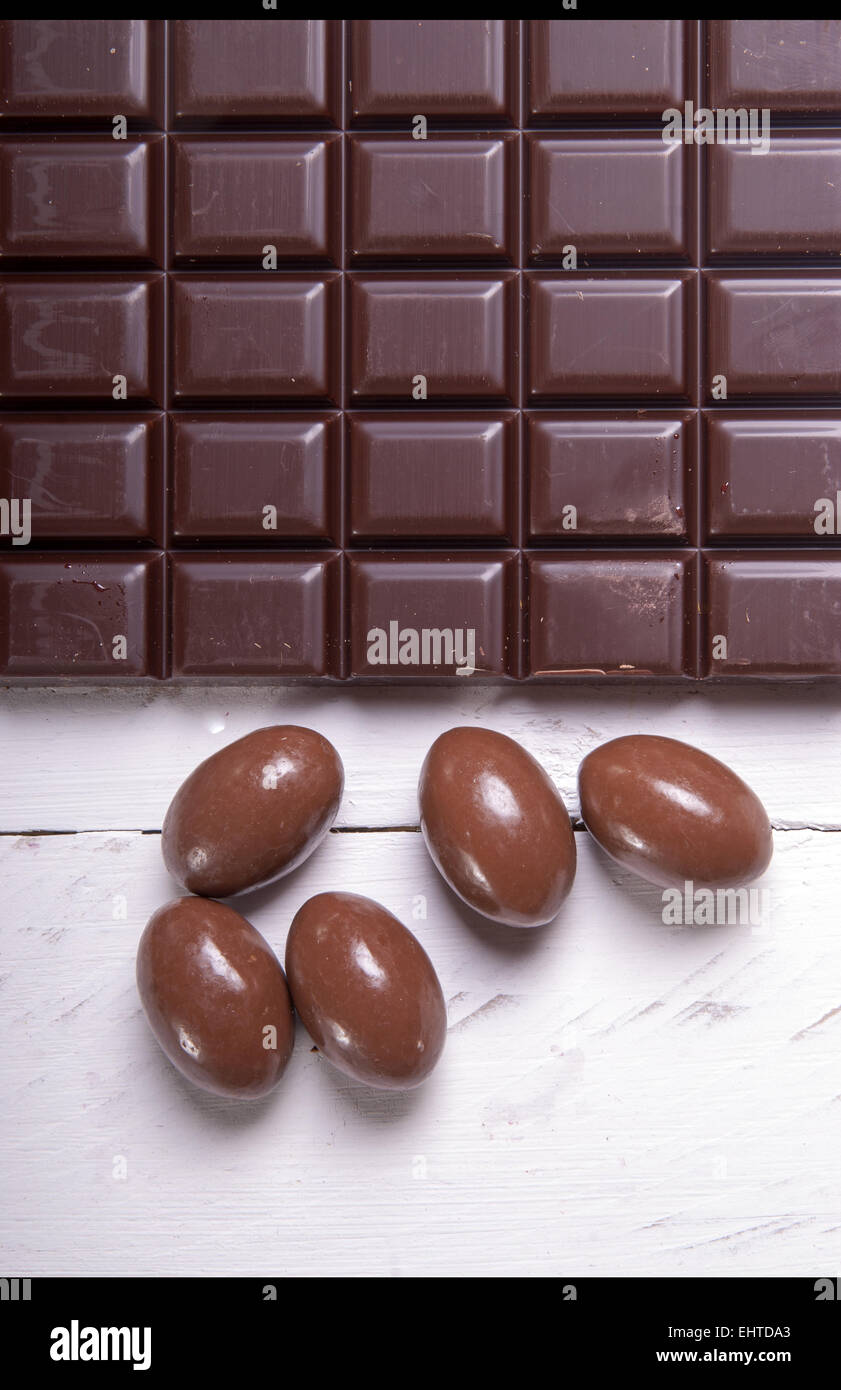 closeup of a dark chocolate bar Stock Photo - Alamy