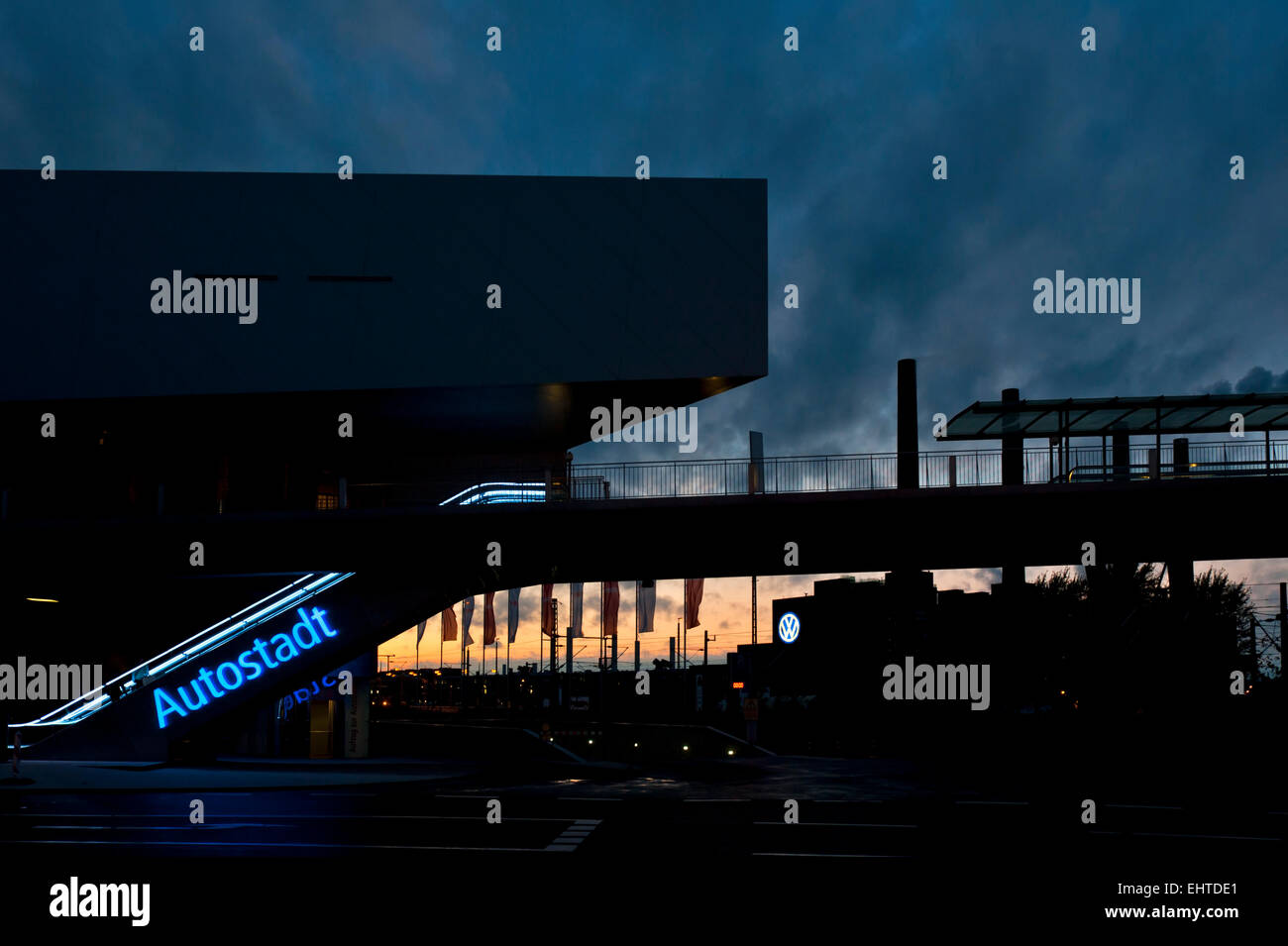 VW Autostadt Wolfsburg Lower Saxony Germany Volkswagen twilight Europe Stock Photo - Alamy