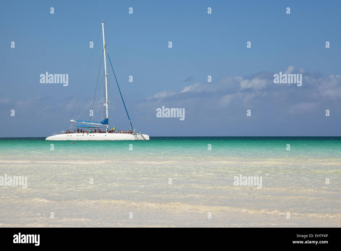 Tour tropical hi-res stock photography and images - Alamy