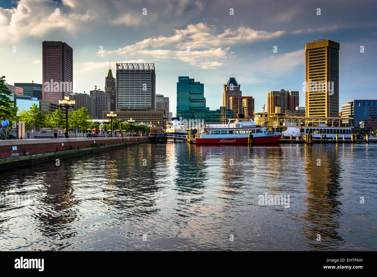 Baltimore skyline cloudy hi-res stock photography and images - Alamy