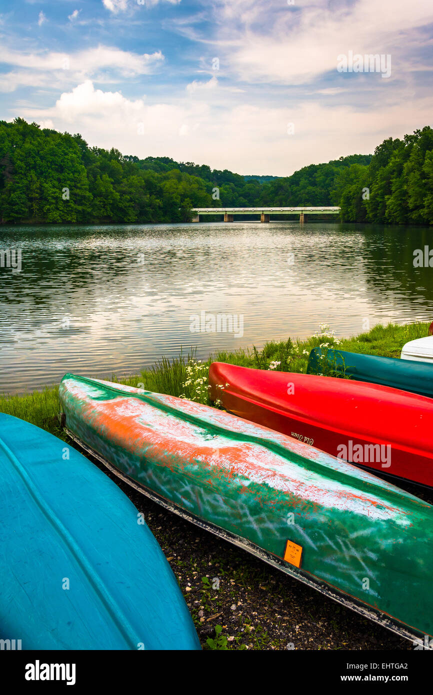 Canoes along the shore of Prettyboy Reservoir in Baltimore, Maryland ...