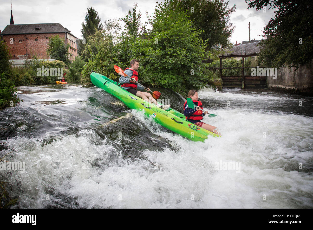 Kayaking france rapid hi-res stock photography and images - Alamy