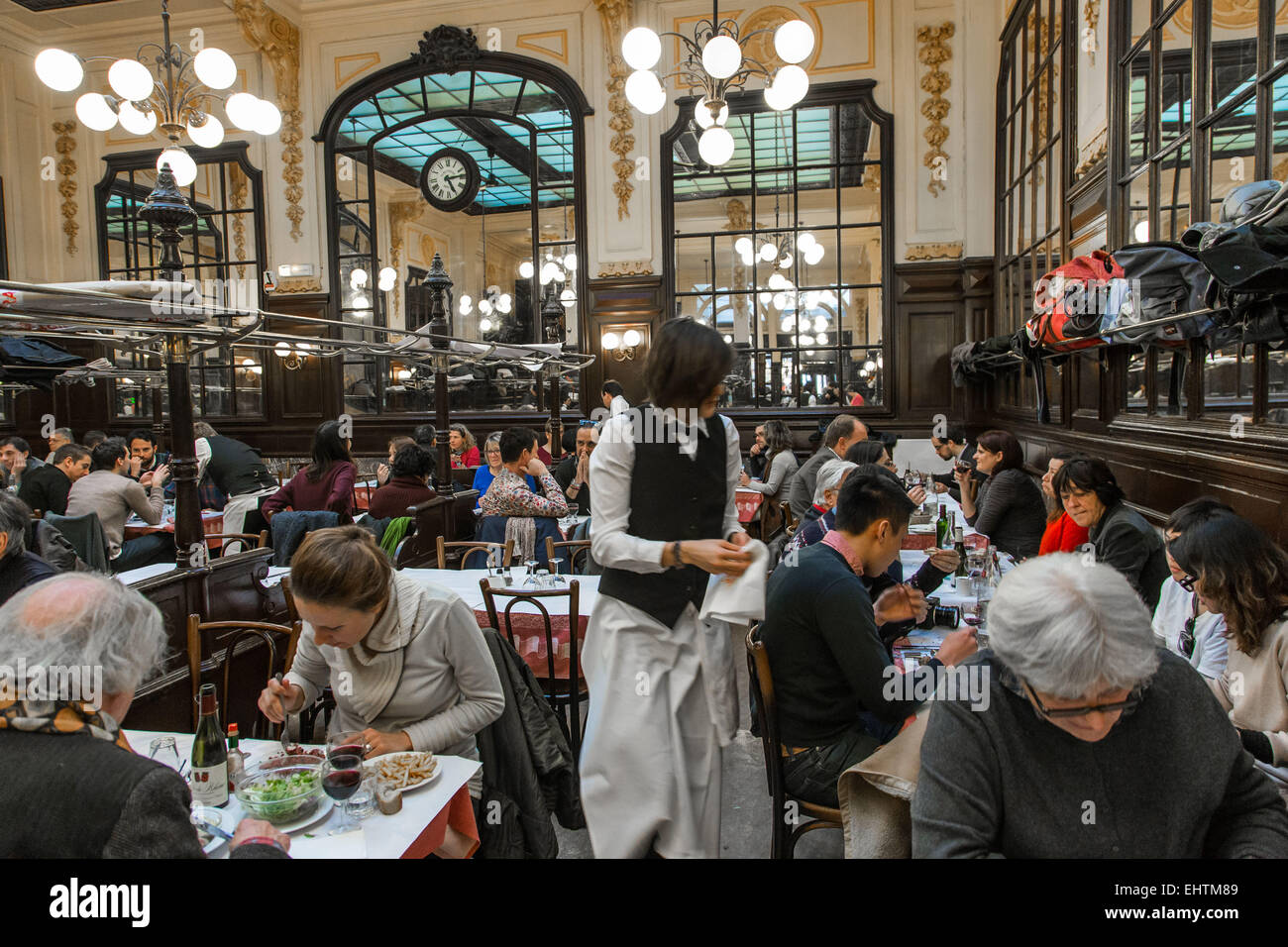 Restaurant chartier paris hi-res stock photography and images - Alamy