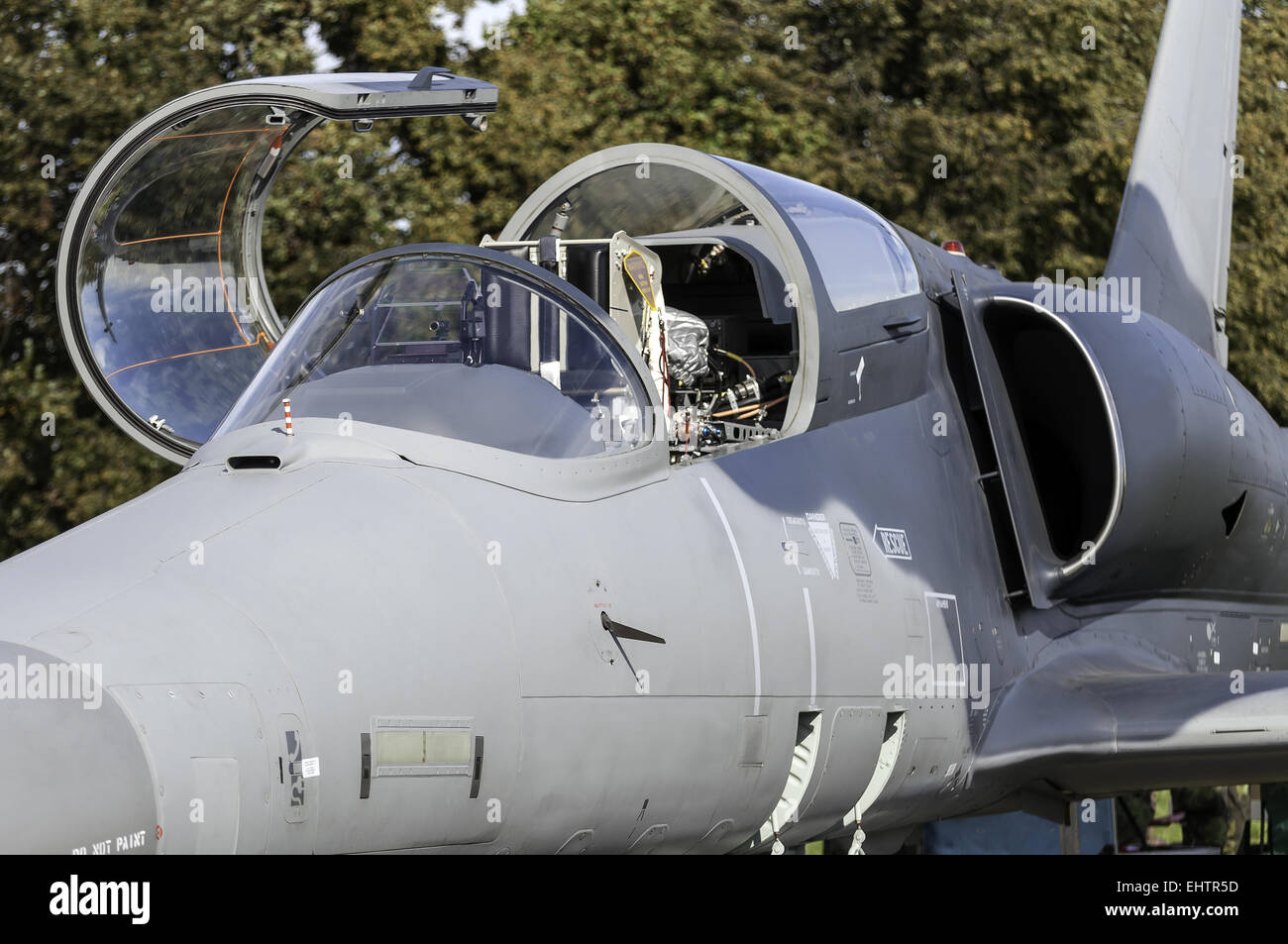 Fighter jet trainer hi-res stock photography and images - Alamy