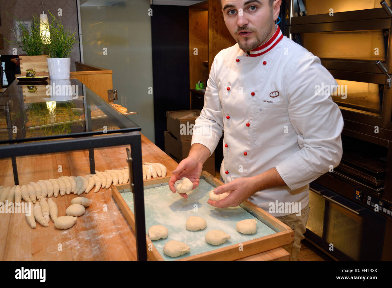 Backer bakery hi-res stock photography and images - Alamy
