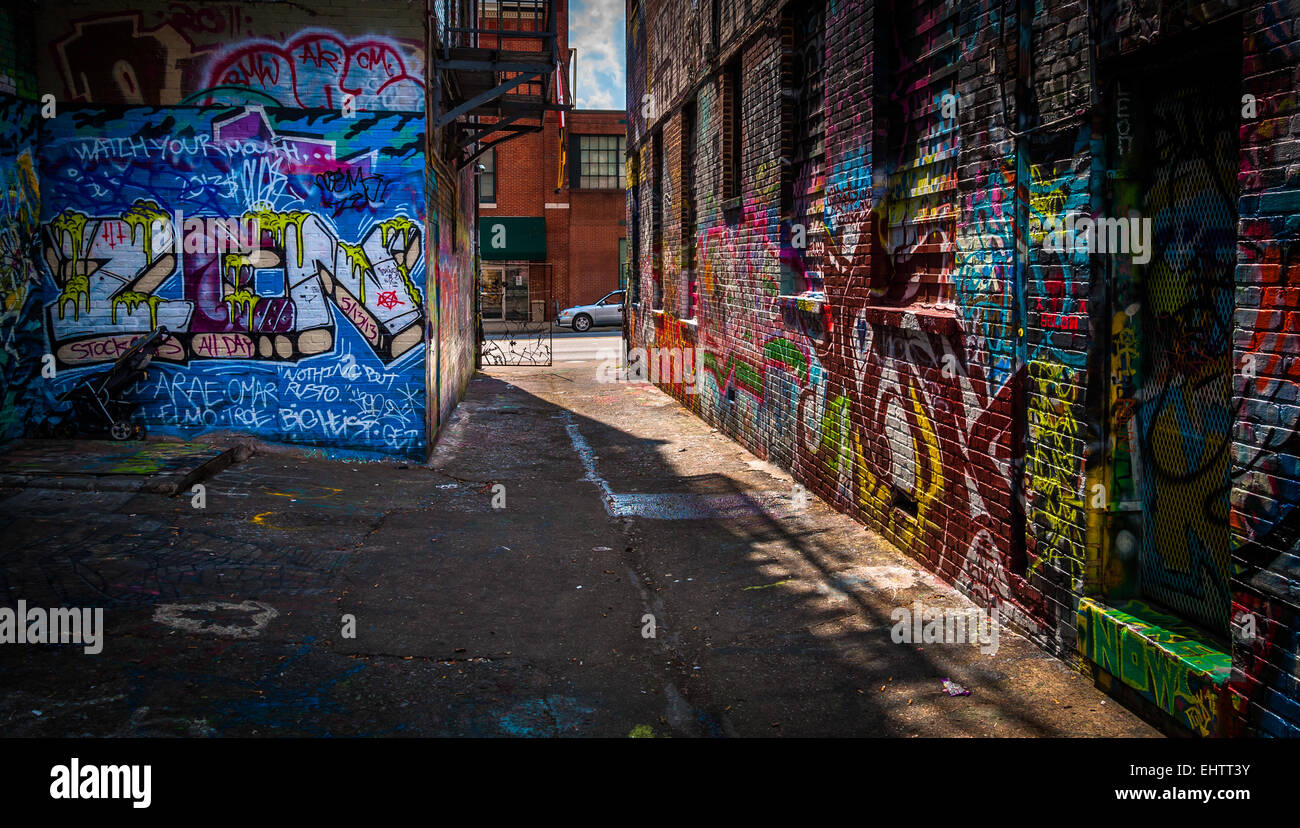 Looking toward Howard Street in the Graffiti Alley, Baltimore, Maryland ...