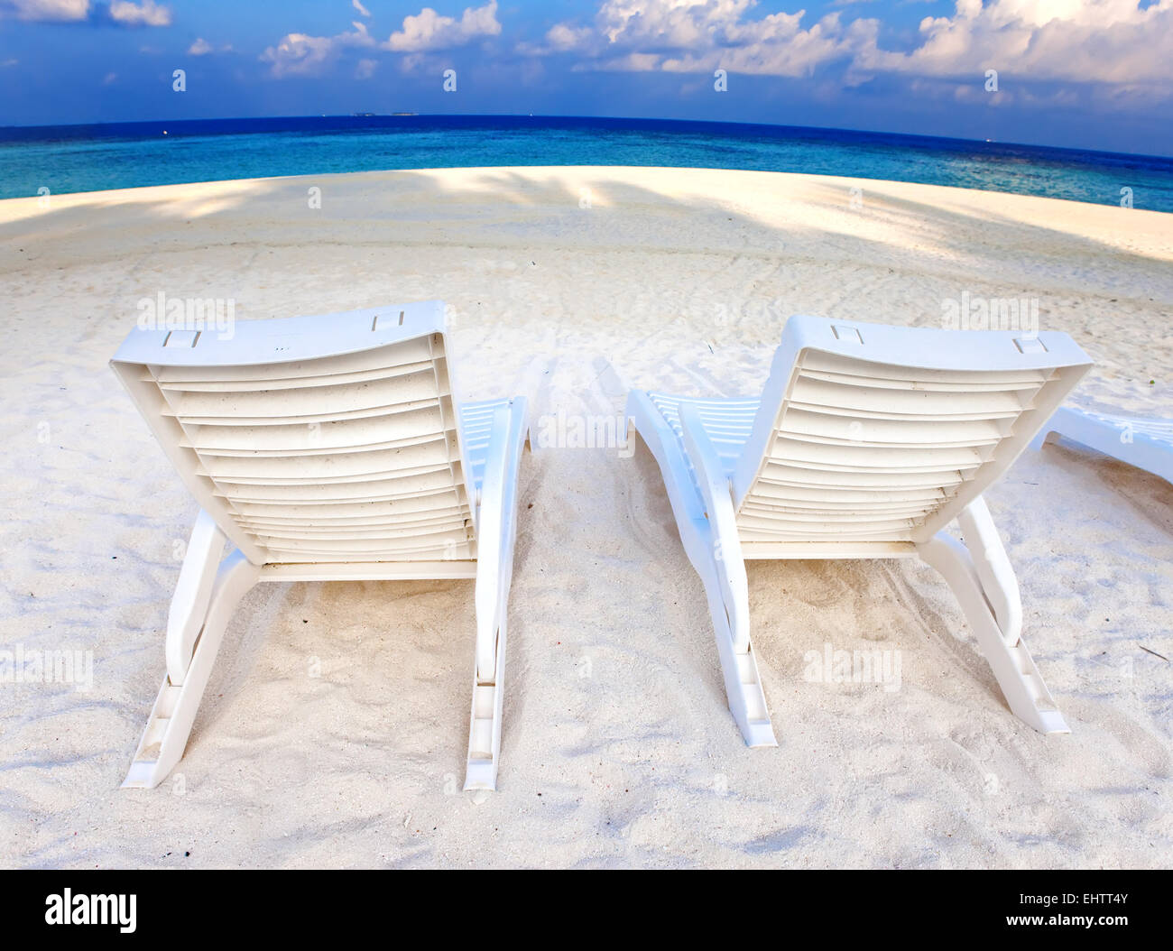 On seashore blue color hi-res stock photography and images - Alamy