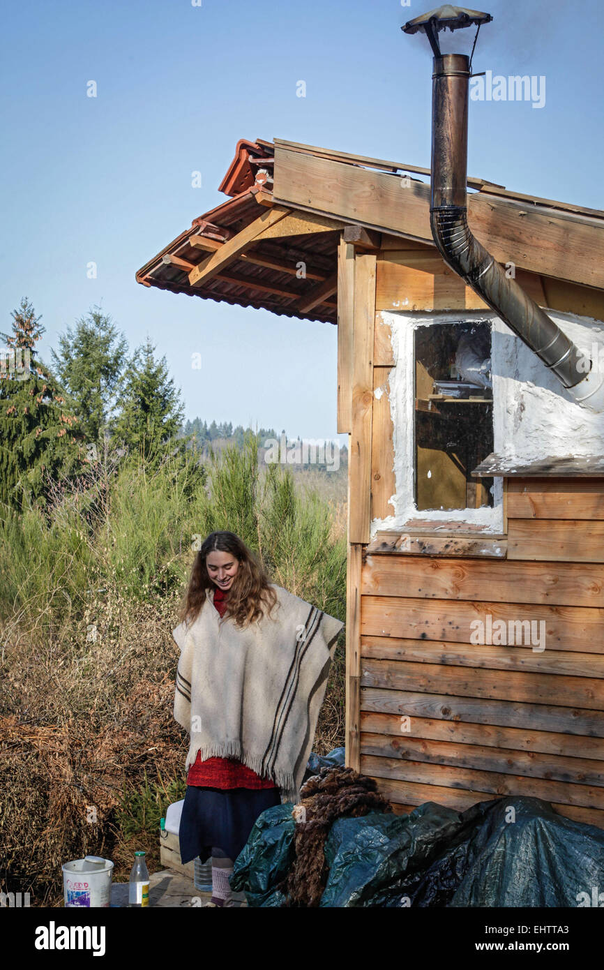 EXTREM LIFE, LORELEI, CABIN LIFE, CREUSE, FRANCE Stock Photo - Alamy