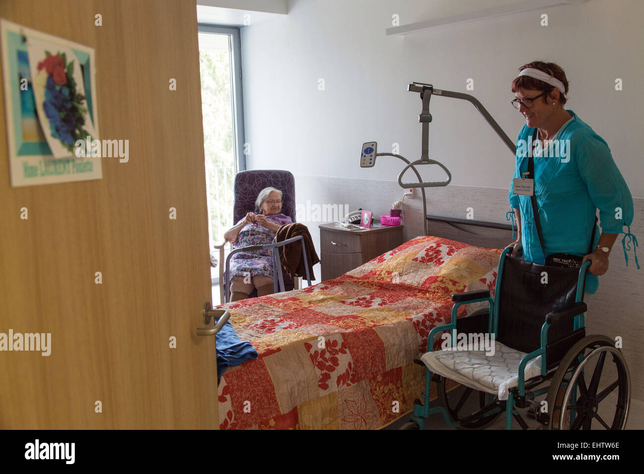 EHPAD, RETIREMENT HOME, FRANCE Stock Photo - Alamy