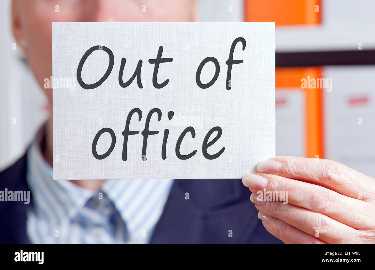 Out of office holiday hi-res stock photography and images - Alamy