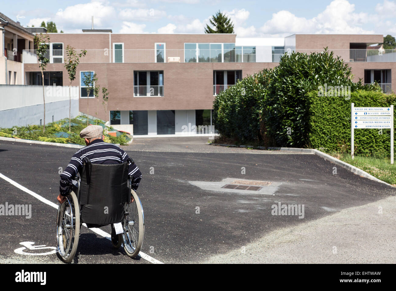 EHPAD, RETIREMENT HOME, FRANCE Stock Photo - Alamy
