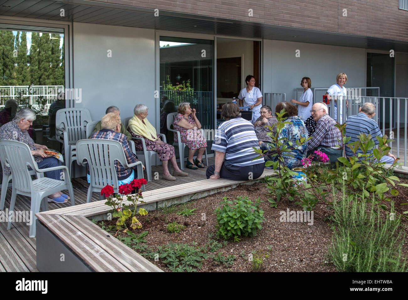 EHPAD, RETIREMENT HOME, FRANCE Stock Photo - Alamy