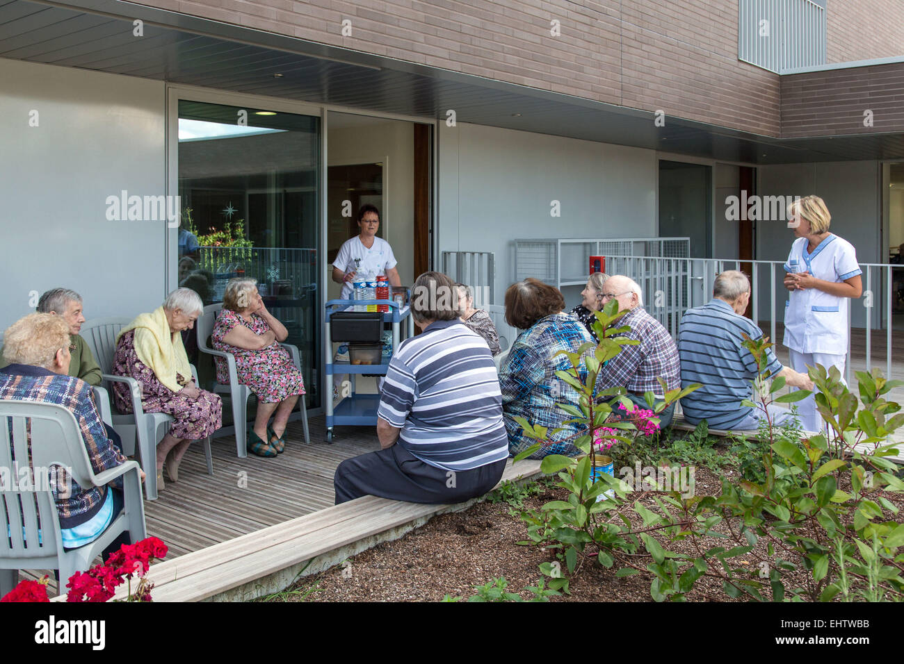 EHPAD, RETIREMENT HOME, FRANCE Stock Photo - Alamy