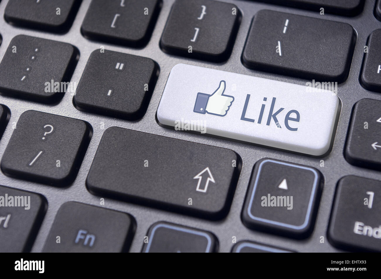 Facebook like button hi-res stock photography and images - Alamy