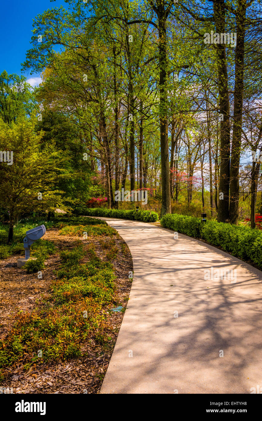 Path through gardens at the Washington DC Mormon Temple in Kensington ...