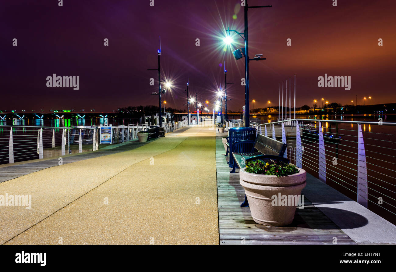 NATIONAL HARBOR, MARYLAND - DECEMBER 2: Pier at night on December 2 ...
