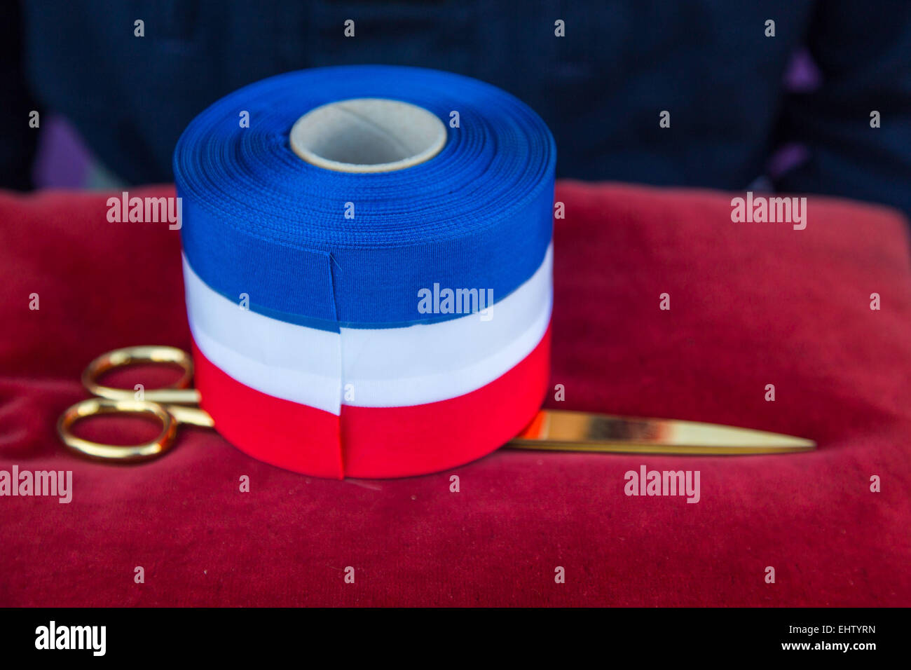 INAUGURAL RIBBON AND SCISSORS Stock Photo - Alamy