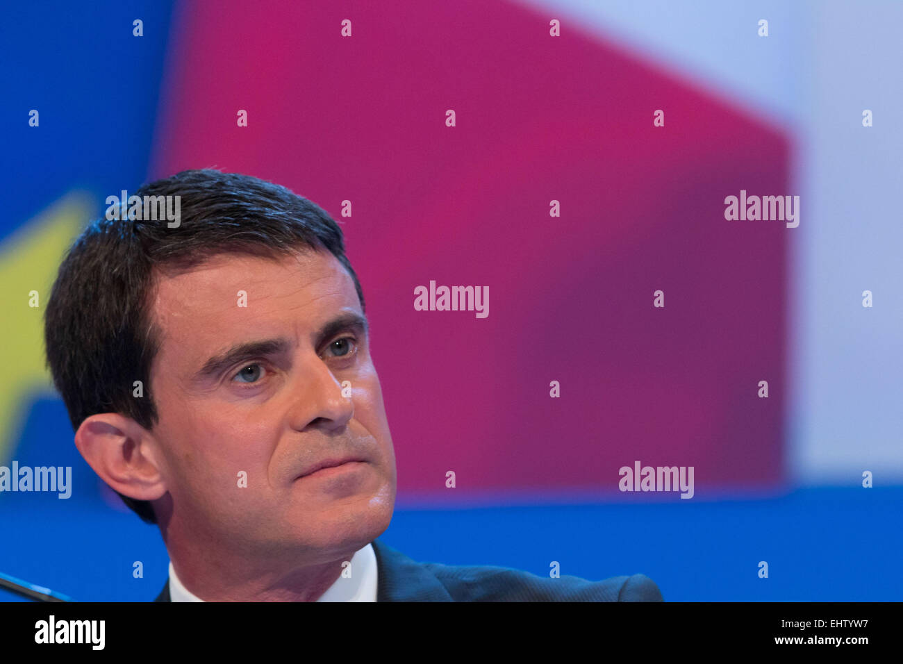 Valls hi-res stock photography and images - Alamy