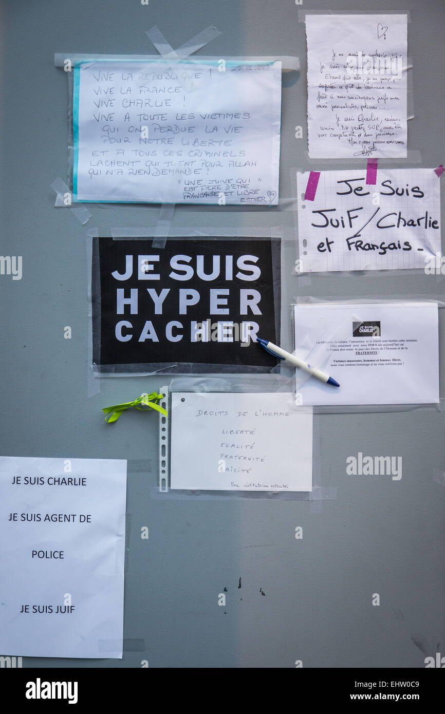 Supermarket casher hi-res stock photography and images - Alamy