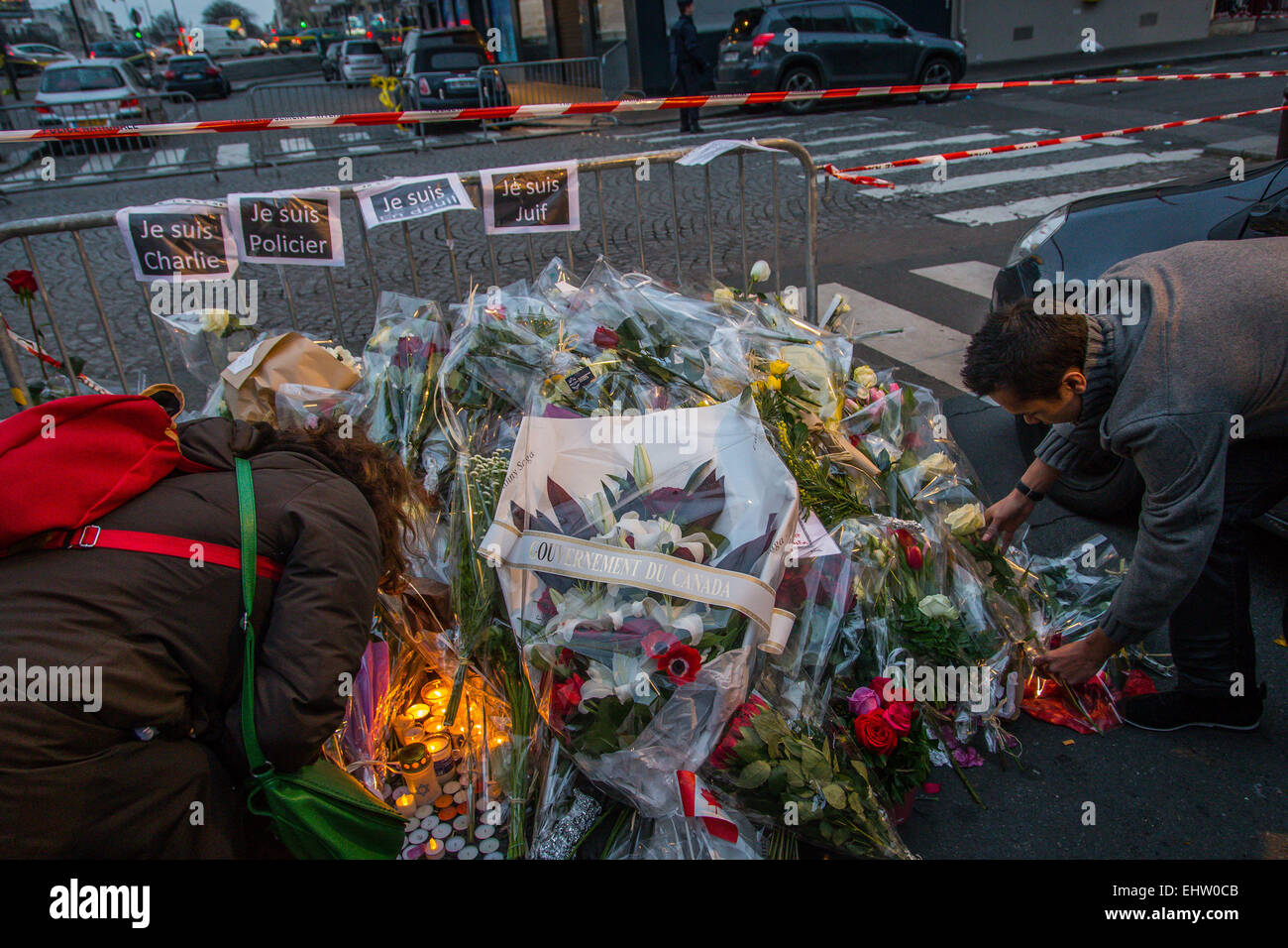 HYPER CACHER SUPERMARKET Stock Photo - Alamy