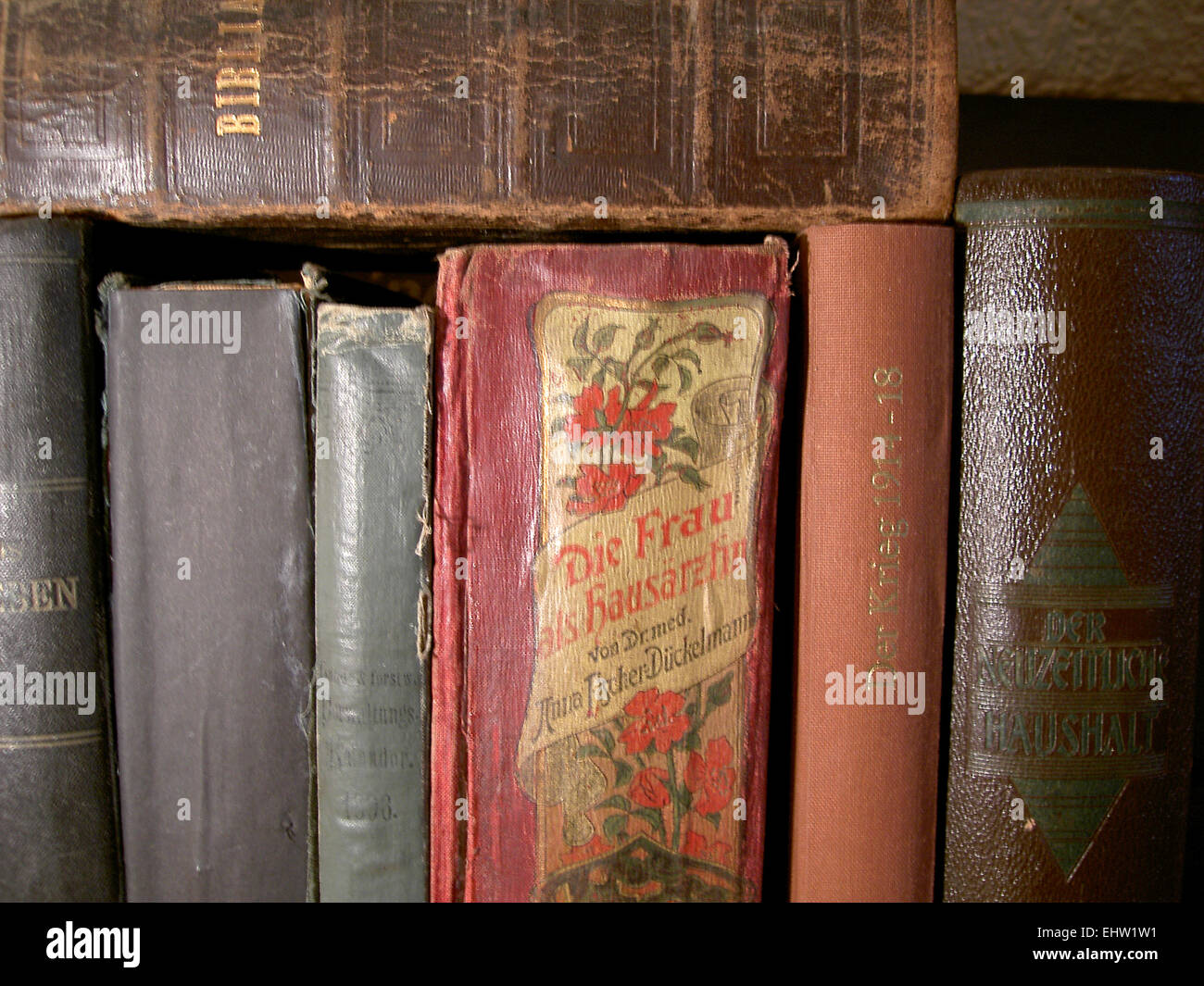 second hand bookshop Stock Photo - Alamy