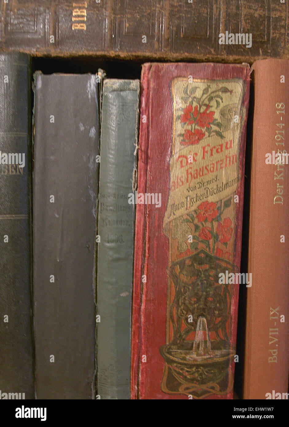 Bookshop second hand hi-res stock photography and images - Alamy