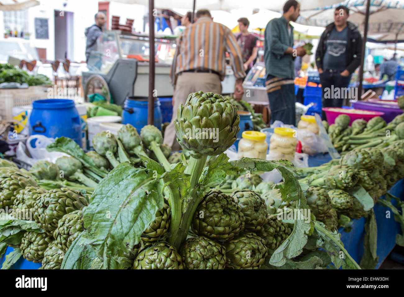 Olive display hi-res stock photography and images - Alamy