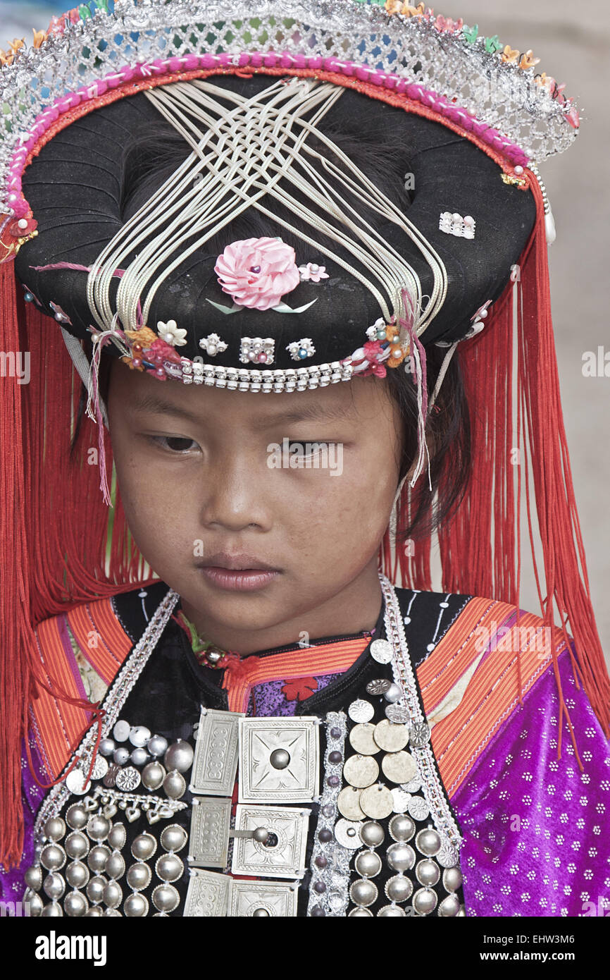 Lisu china hi-res stock photography and images - Alamy