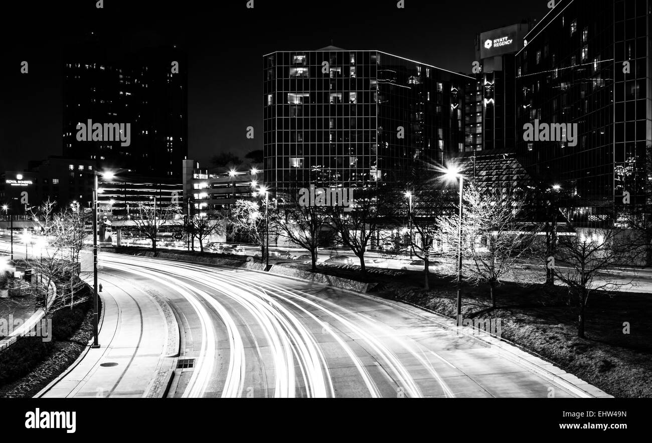 View baltimore skyline night on hi-res stock photography and images - Alamy
