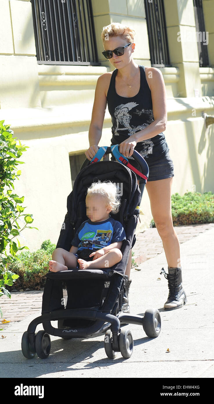 Malin akerman and sebastian zincone hi-res stock photography and images ...