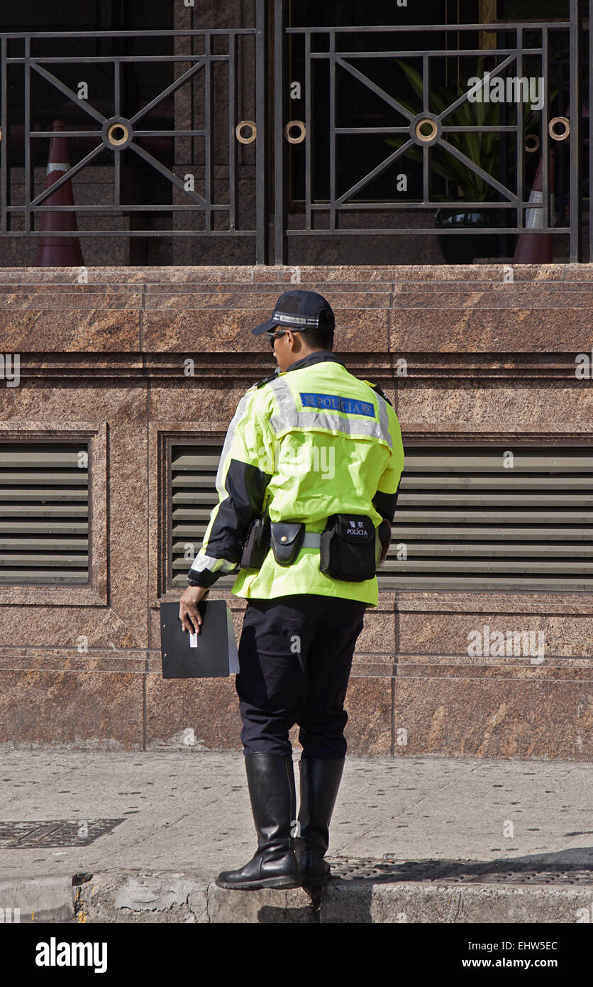 Polizeiuniformen hi-res stock photography and images - Alamy