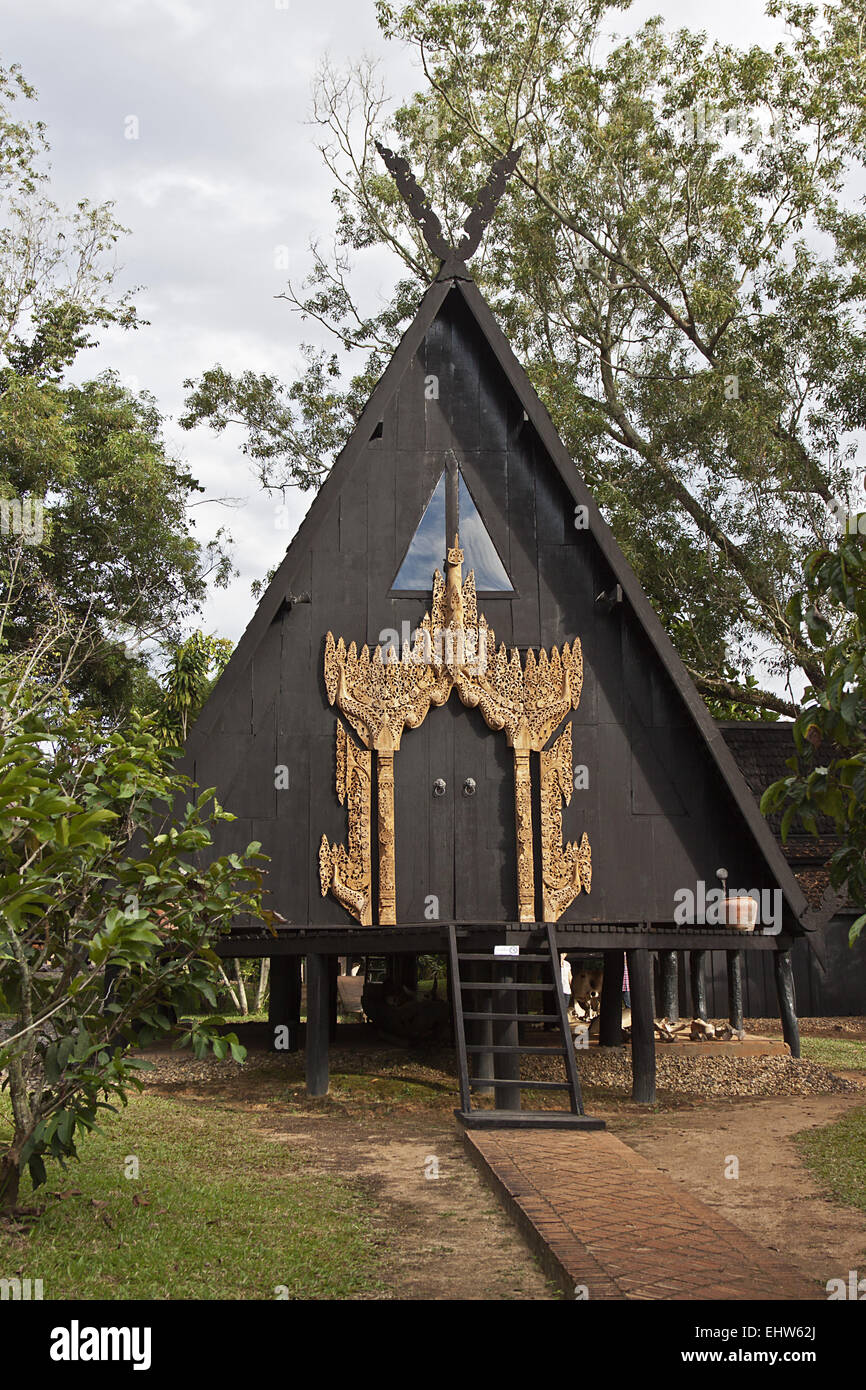 Black temple hi-res stock photography and images - Alamy