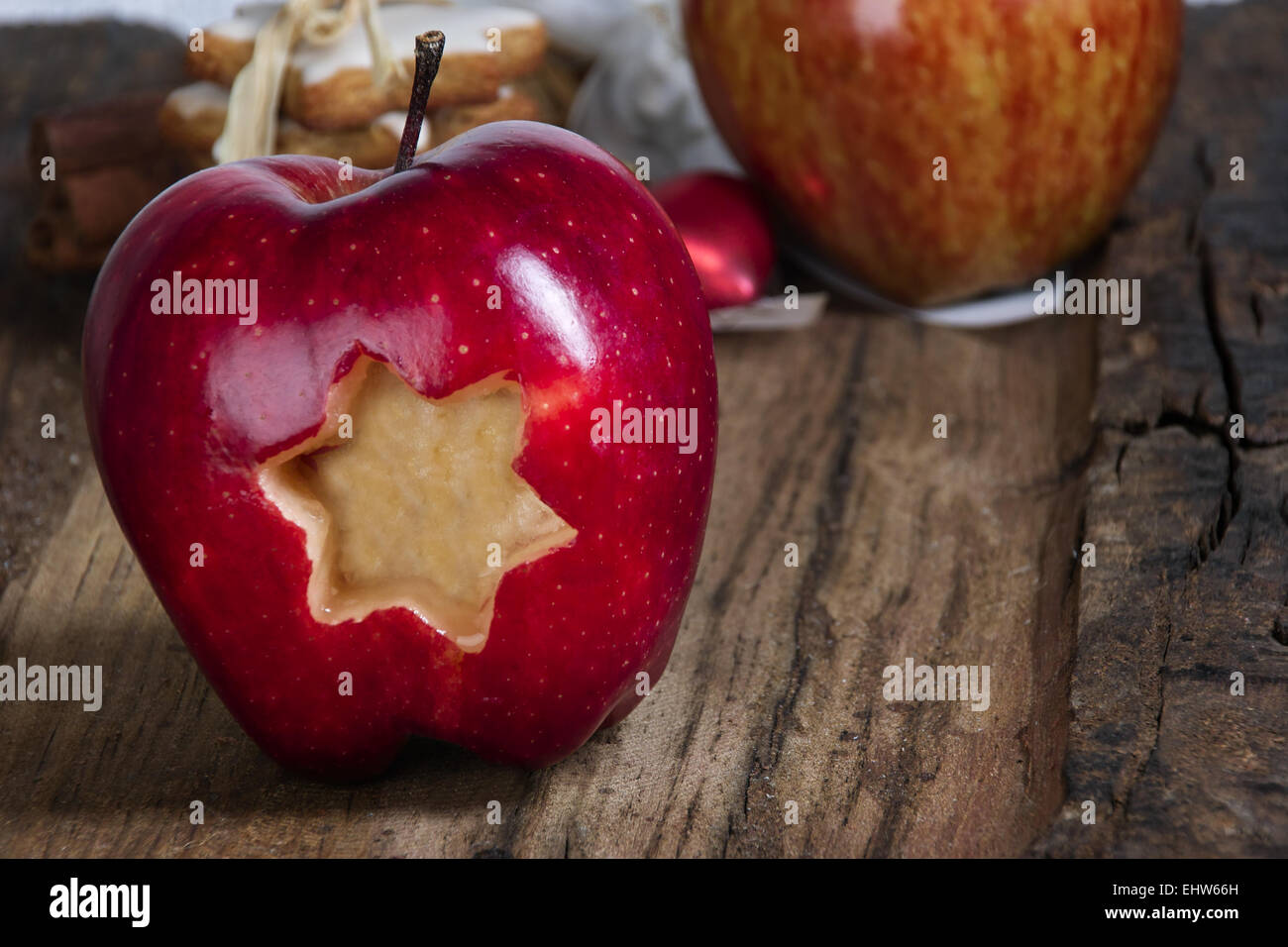 Red star apple hi-res stock photography and images - Alamy