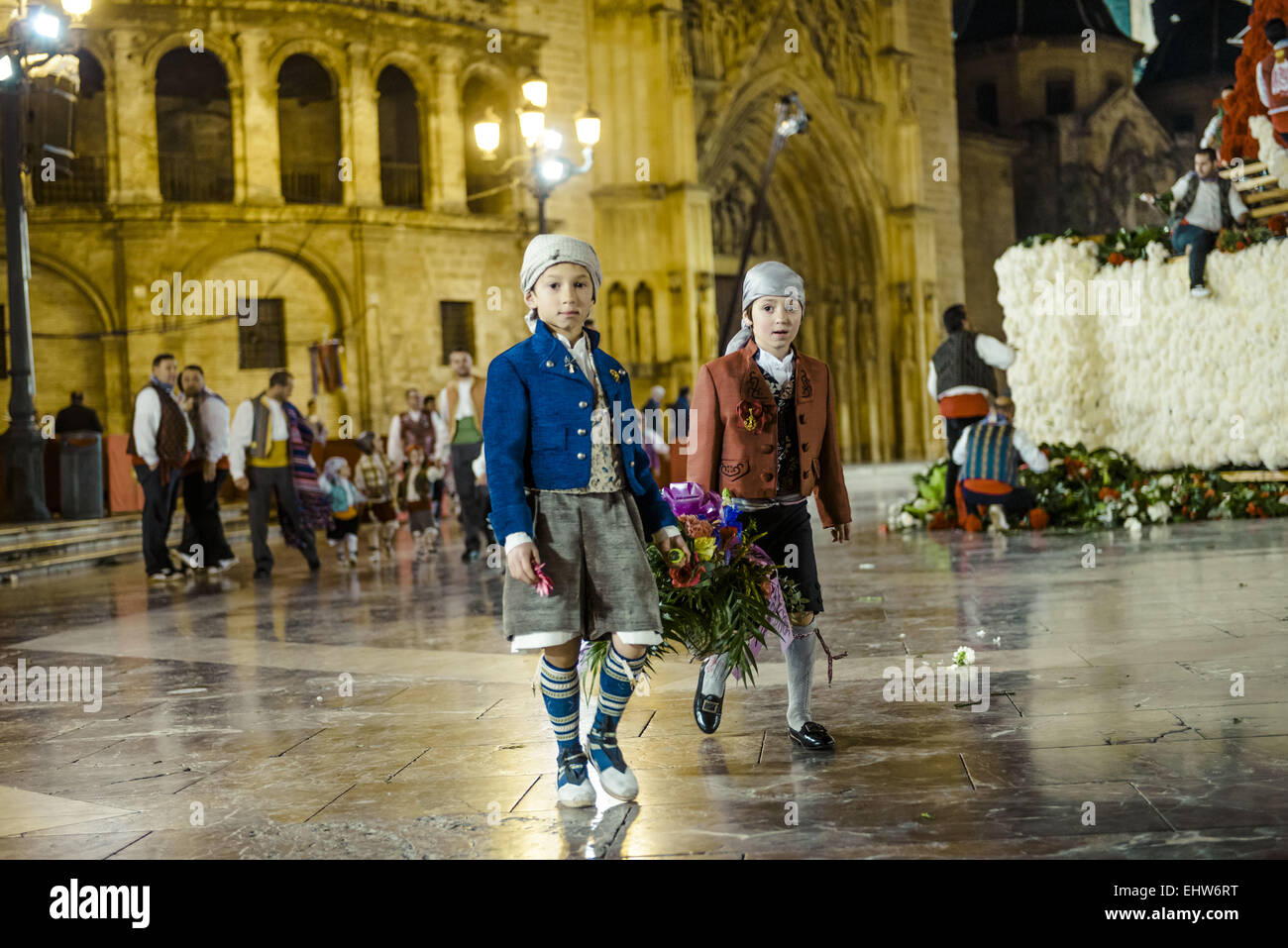 Falleros hi-res stock photography and images - Alamy