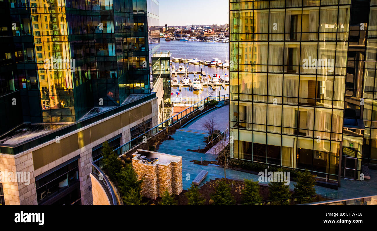Baltimore waterfront hotel hi-res stock photography and images - Alamy